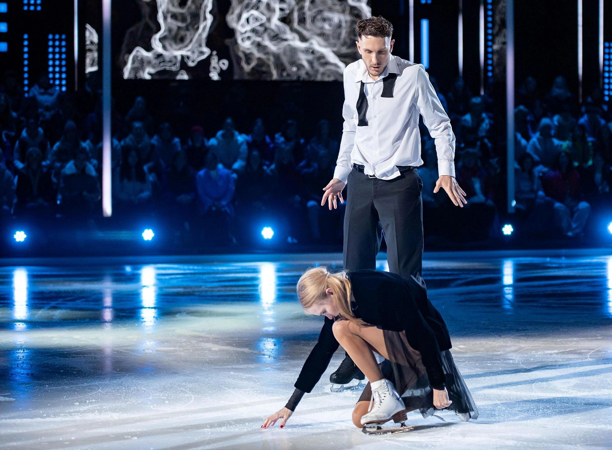 «Номер рассыпался полностью»: T-Killah уронил Татьяну Тотьмянину в новом выпуске «Народного ...